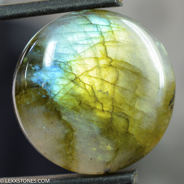 Lexx Stones Labradorite | Lexx Stones